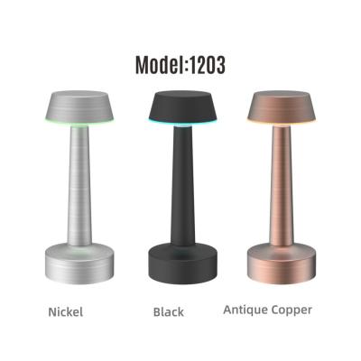 China WiFi Smart Table Lamp 12W RGB Waterproof Night Light App Control for Living Room Bedroom Camping for sale