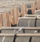 China UHP650 Graphite Electrode 650mm Diameter 4.5-5.8 μΩm Resistance for EAF for sale