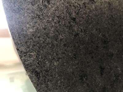 China UHP700 Graphite Electrode for EAF 700mm Diameter Nipple Resistivity 3.2-3.6 µΩm for sale