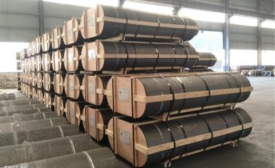 China UHP Graphite Electrode 600x2700mm for EAF Steelmaking Low Resistivity 4.2-5.0 μΩm for sale