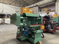 China Automatic Double Sided Polishing Machine Mirror Finishing For Embossed Handle Parts for sale