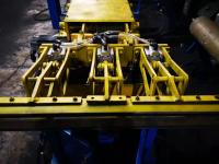 China 440V Polishing Grinding Machine 7.5KW Surface Polishing Machine With Robot Hands for sale