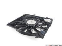China Mercedes Benz G Class Radiator Cooling Fan Assembly OEM 2465000064 from Xinlong Lion for sale