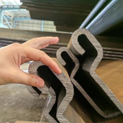 China Larssen Steel Sheet Pile Sy290 Sy390 Used Black Color Piling Hot Rolled U Shaped for sale