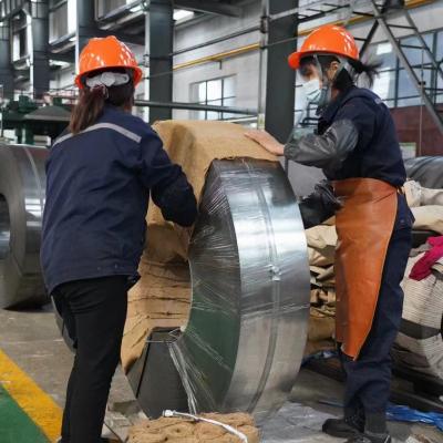 China 0.1mm 0.2mm 0.3mm 0.4mm 0.5mm Thickness 304 Stainless Steel Strip Bright Annealing Finishing for sale