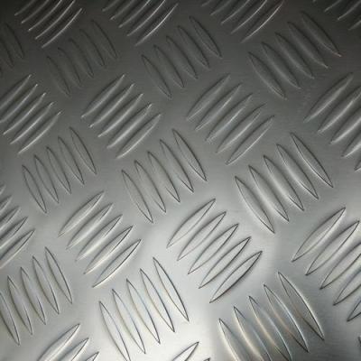 China ASTM A240 AISI304 AISI316L Stainless teel Chequered Plate Thickness 0.6 - 8.0mm for sale
