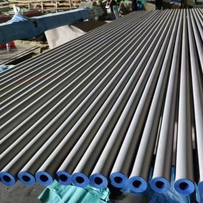China Pickling Finishing Bright Surface Stainless Steel Seamless Pipe For Chemical Liquid And Gas for sale
