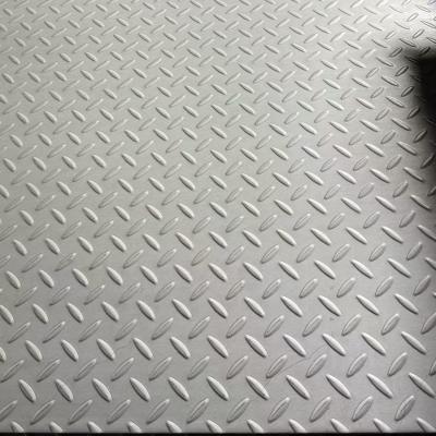 China AISI304 AISI316L AISI2205 SS Checker Plate for sale
