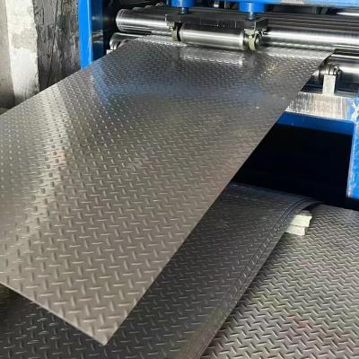 China Aisi 304 316 Prime Stainless Steel Checker Plate Low Colbalt Ss One Bar Two Bar Three Bar Five Bar for sale