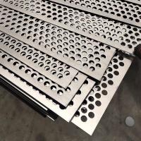 China Stainless Steel Perforated Sheet Wire Mesh 0.3 - 10.0mm Thickness Perforated Metal Sheet for sale
