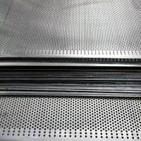 China Cold Rolled 304 SS Perforated Panel Lightweight Rust Proof Adjustable For Enhanced Airflow for sale
