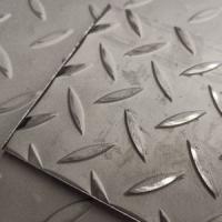 China 304 Stainless Steel Chequered Plate Hot Rolled with Polished Surface for Anti-Slip Applications for sale