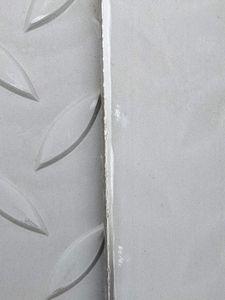 China 304 Hot Rolled Stainless Steel Sheet with Polished Surface and Checkered Embossed Plate for sale