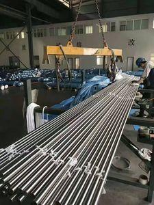 China Hot Rolled Bright Surface 17-4PH Stainless Steel Bar with OD 6-300mm for High Strength Applications for sale