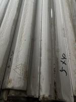 China Hot Rolled Stainless Steel Angle Bar SS304 316L 310S Unequal Angle Bar for Structural Applications for sale