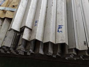 China 316L Stainless Steel Angle Bar Hot Rolled 50 X 50 X 5mm SS Angle Bar for Structural Applications for sale