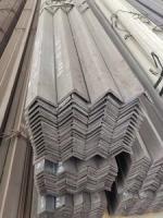 China Q235B SS400 Angle Bar 100*100*6mm Steel Angle with 6m Length for Structural Applications for sale