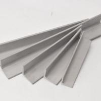 China Hot Rolled Stainless Steel Angle Bar with Pickling Surface in 30*30-100*100mm Sizes for sale