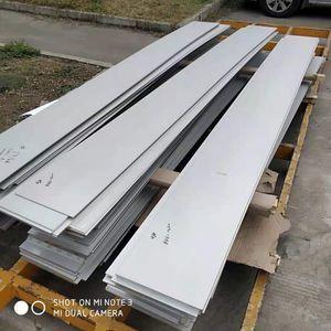 China Duplex 2205 2507 Stainless Steel Flat Bar Hot Rolled with Pickled Finishing for sale