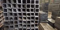 China EN10210 EN10219 AS1163 Square Steel Pipe with Black Surface Treatment and 30*30-300*300 Hollow Section for sale