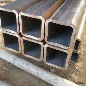China Black Surface Treatment Square Steel Pipe and Rectangular Steel Tube in 30*30-500*500 Size Range for Pipeline Transport for sale