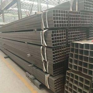 China High Quality 1045 / S45C Steel Seamless Square Pipe with Black Surface Treatment and 30*30-500*500 Specification for sale