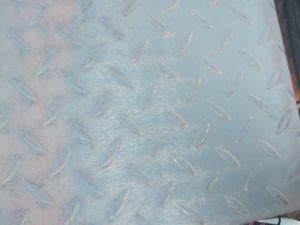 China Hot Rolled A36 Q235B Checkered Steel Plate with 2.0mm-12mm Thickness for Construction and Industrial Use for sale