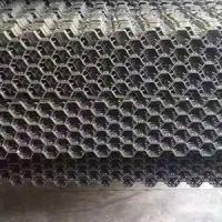 China Corrosion Resistant 304 316L 2205 Stainless Steel Tortoise Shell Net with 1.0 - 2.0mm Thickness for Boiler Applications for sale