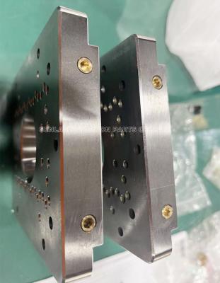 China CNC Turning And Milling Precision Mold Core Pin Shaft 1.2343 Material 45-52HRC Hardness +/-0.005 Tolerance for sale