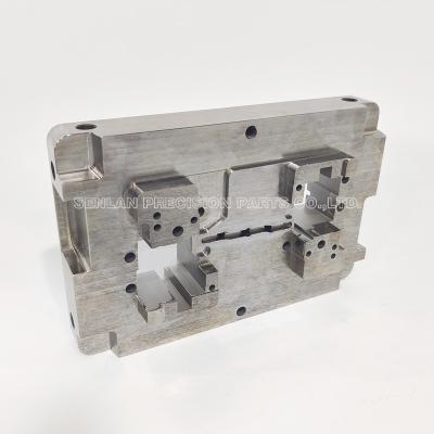 China Customized Precision Mold Components Mold Core with 1.2083 Material and 48-52HRC Hardness for Injection Mold for sale