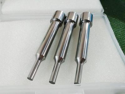 China Mirror-Polished HSS Shoulder Die Punch Pins with 60-62 HRC Hardness for Precision Mould Parts for sale