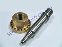 China SKD61 S136 Material Mold Guide Pins And Bushings With 48-52HRC Hardness For Plastic Bottle Cap Mould for sale