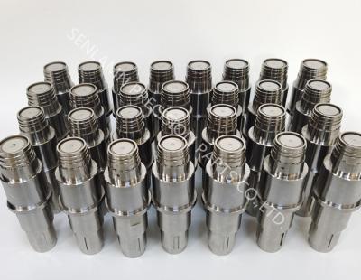 China High Precision S136 Threaded Core Inserts for Bottle Cap Injection Molds with Stainless Steel and Customized Size for sale