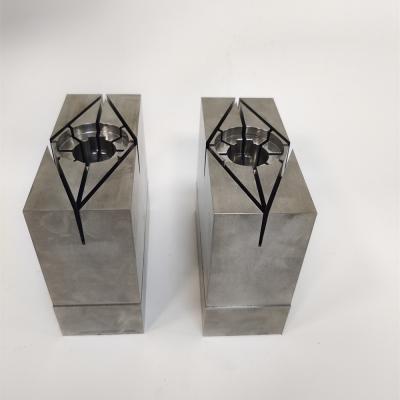 China DCL Coated Square Interlock Locating Block for Plastic Mould with 55-58HRC Hardness and Customizable Dimensions for sale