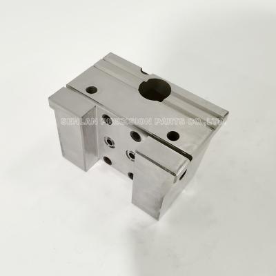 China Custom CNC STAVAX Precision Mold Core with 48-52HRC Hardness and +/-0.01-0.005mm Tolerance for Plastic Packaging for sale