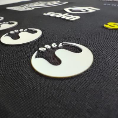 China Matte Surface Silicone Heat Transfer Logo Flat Screen Printing Logo Customized for sale
