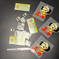 China Custom Fluorescent Glow In The Dark Logo Heat Transfer Custom Labels For Clothings for sale
