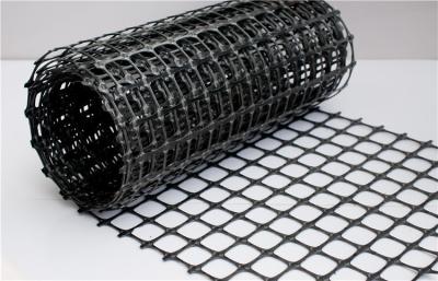 China 30kN Biaxial PP Geogrid For Driveway And Railway Highway Road Construction River Bank Protection for sale