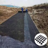 China Road Construction Pet 100-30 Kn/M Uniaxial Polyester Geogrid Slope Reinforcement Solutions for sale