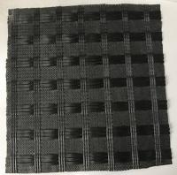 China Geocomposite Fiberglass Geogrid Composite Light Weight PP Nonwoven Fabrics Asphalt Road Paving for sale