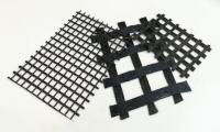 China Bidirectional Warp Knitted PET Polyester Geogrid For Landfill Side Slopes Reinforcement for sale