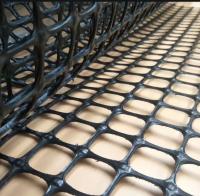 China Retaining Structures HDPE Plastic Geogrid  MSE Walls Slope  Stabilization Road Railway Embankments for sale