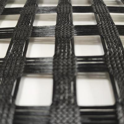 China High Tensile Resistance Roll Size 5.2x100M  Retaining Walls Polyester Geogrid Reinforce Railway  Slope Soil for sale