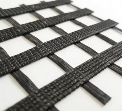 China Reinforcement Embankment 200-100 KN/M PVC Coated Uniaxial Polyester Geogrid For Expressway Highway for sale