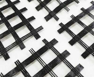 China Mesh Size 12.7x12.7 Bitumen Coated Grid Mesh Width 1m to 6m Strong Flexible Reinforcement Mesh for Concrete and Asphalt Surface Protection for sale