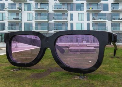 China Large Painted Stainless Steel Glasses Sculpture Custom Size Outdoor Public Art for sale