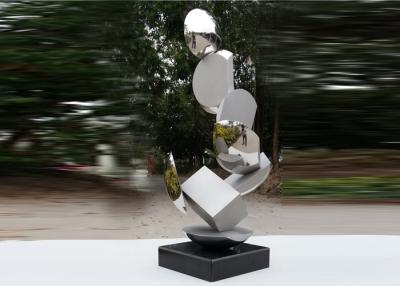 China Modern Stainless Steel Sculpture Highly Polished 1 Set Custom Size for Pool Decoration for sale