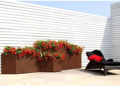 China Modern Rectangular Rusty Corten Steel Planter - Custom Sizes Available with 25-Day Delivery and 10-Piece MOQ for sale