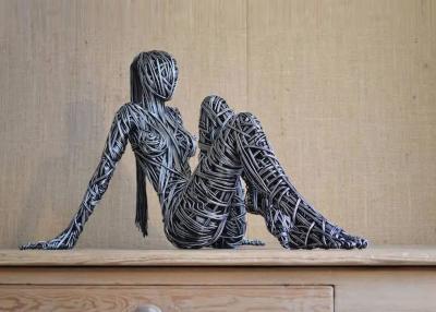 China Modern Outdoor Stainless Steel Wire Dancer Sculpture 150 cm Customizable for sale