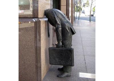 China Life Size Casting Bronze Man Sculpture Modern Outdoor Street Art Customizable for sale